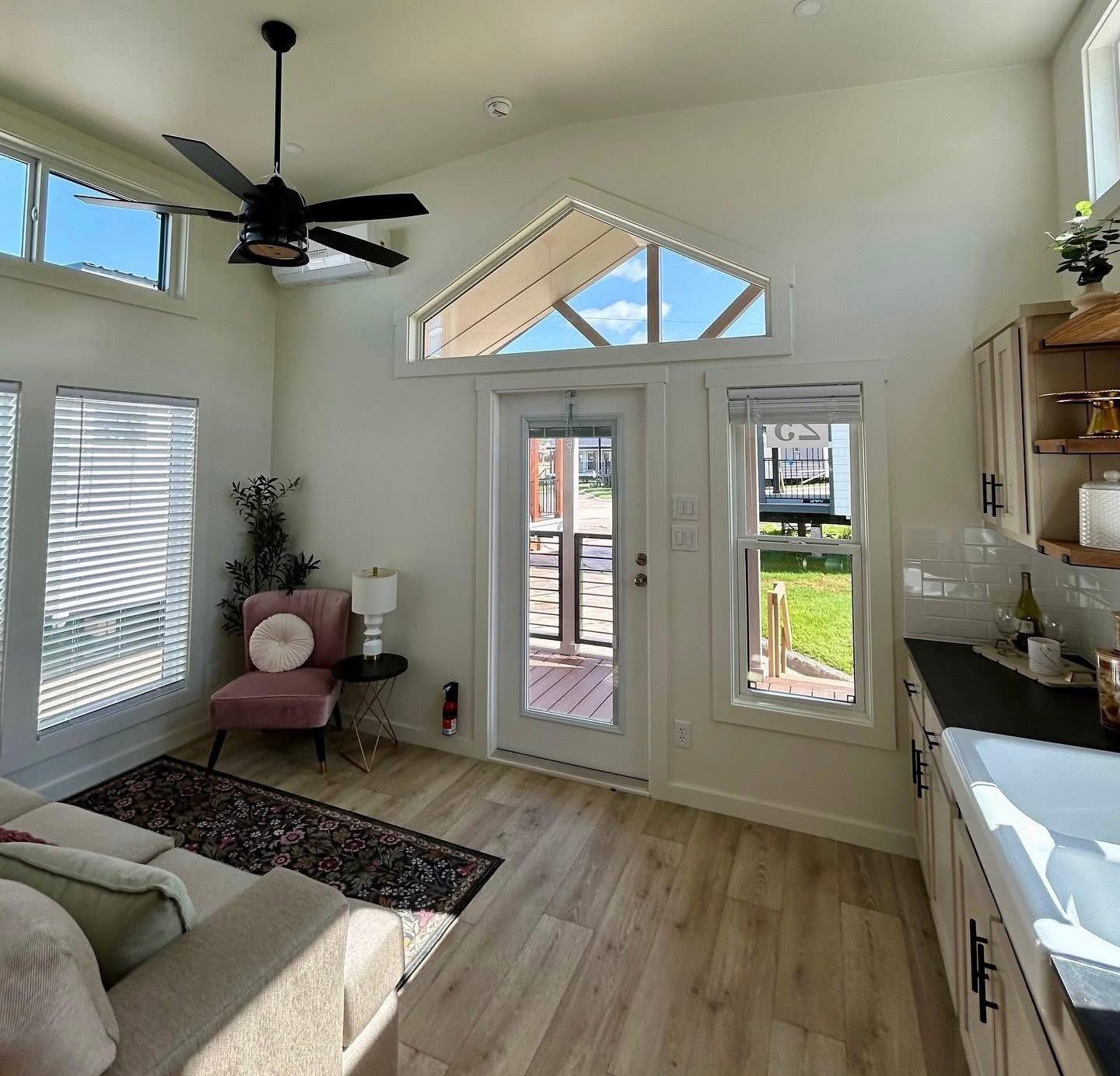 Used renewed 2023 cardinal model – escapetravelertinyhomes