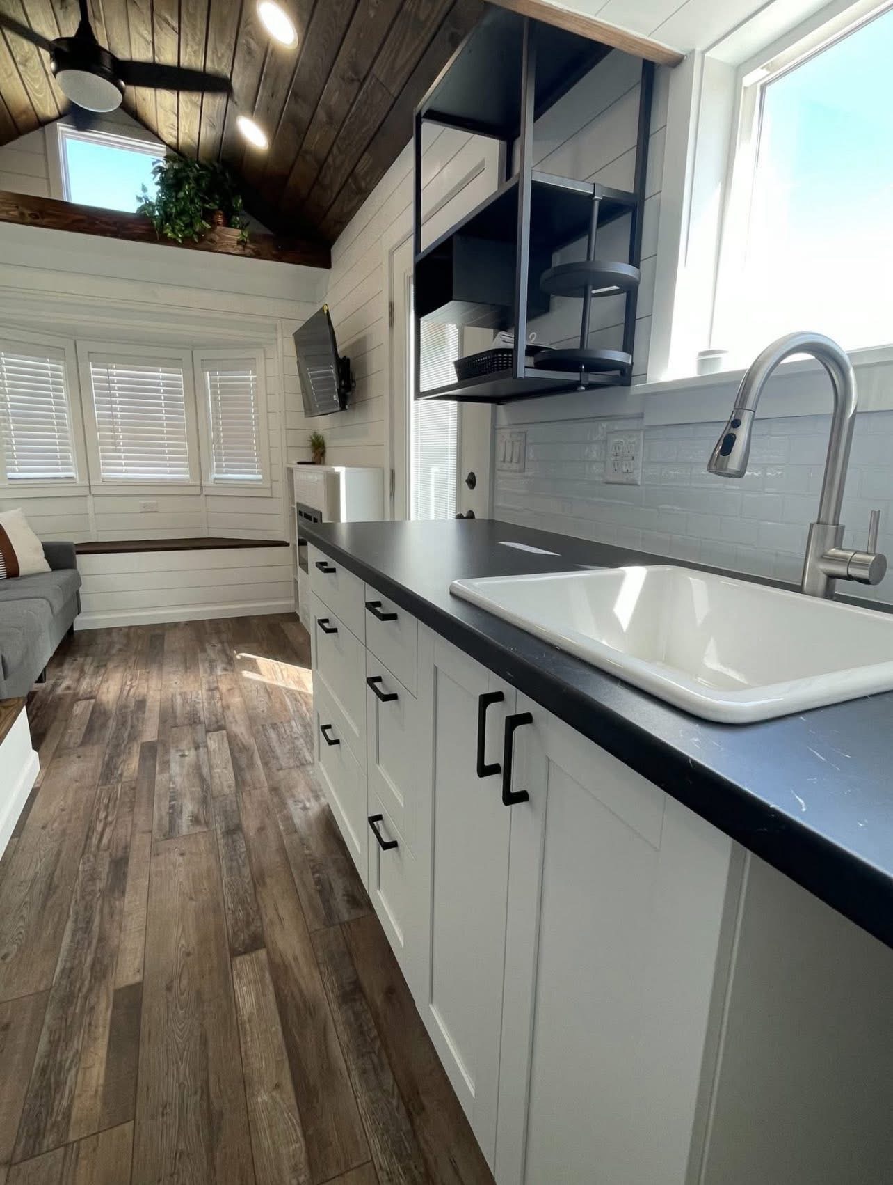 Brand new 250 Square Foot Tiny Home – escapetravelertinyhomes